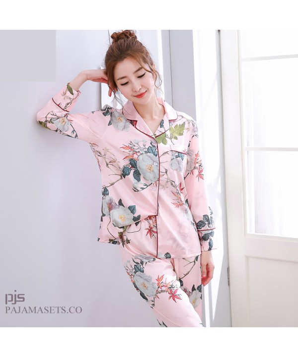 Long Sleeved Fashion Printed Silky Nightwear For Women Large Size